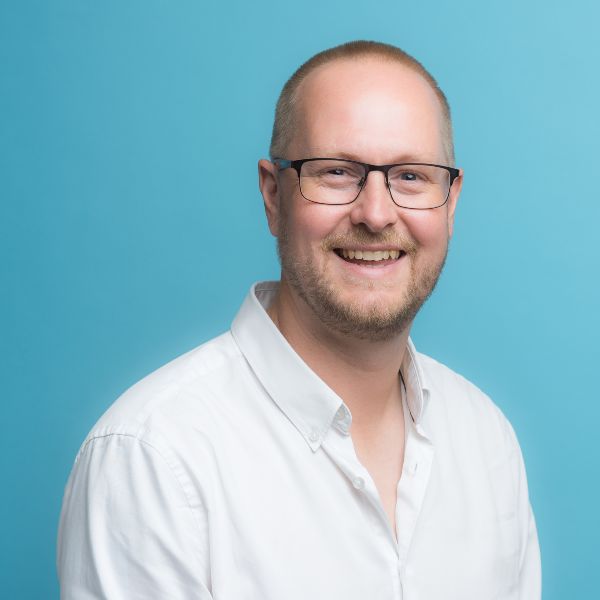 Robin Milner | Neon Numbers